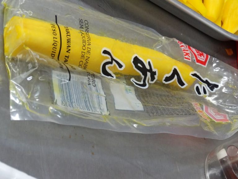 Kimbap: aprenda a fazer o tradicional “sushi coreano” em casa | Revista ...